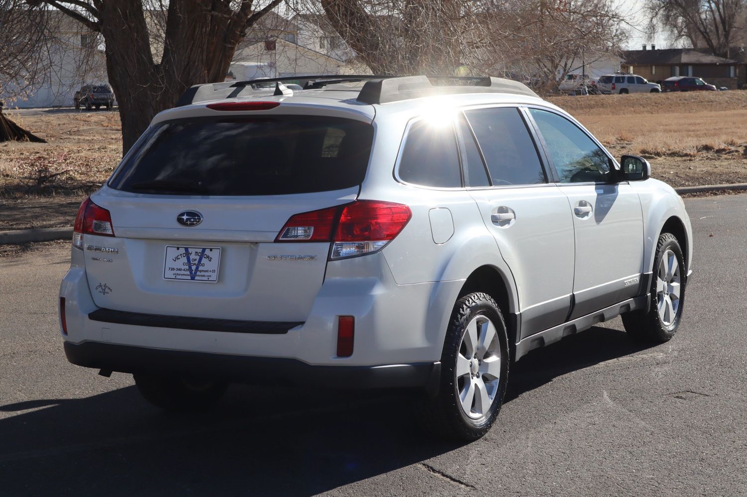 2011 Subaru Outback 2.5i Premium | Victory Motors of Colorado