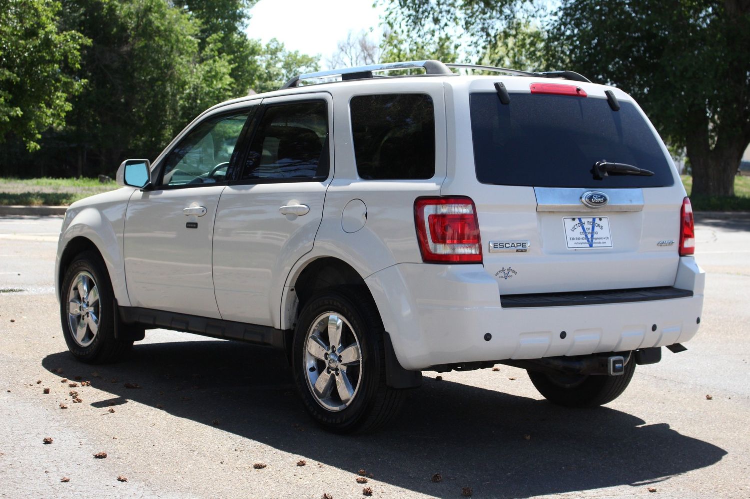 2009 Ford Escape Limited | Victory Motors of Colorado