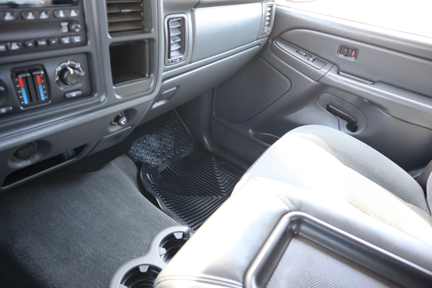 2005 Chevrolet Silverado 1500 LT | Victory Motors of Colorado