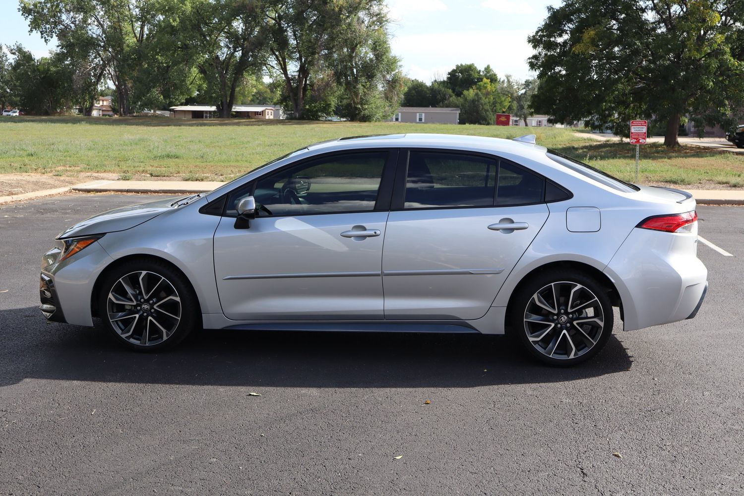2020 Toyota Corolla SE | Victory Motors of Colorado