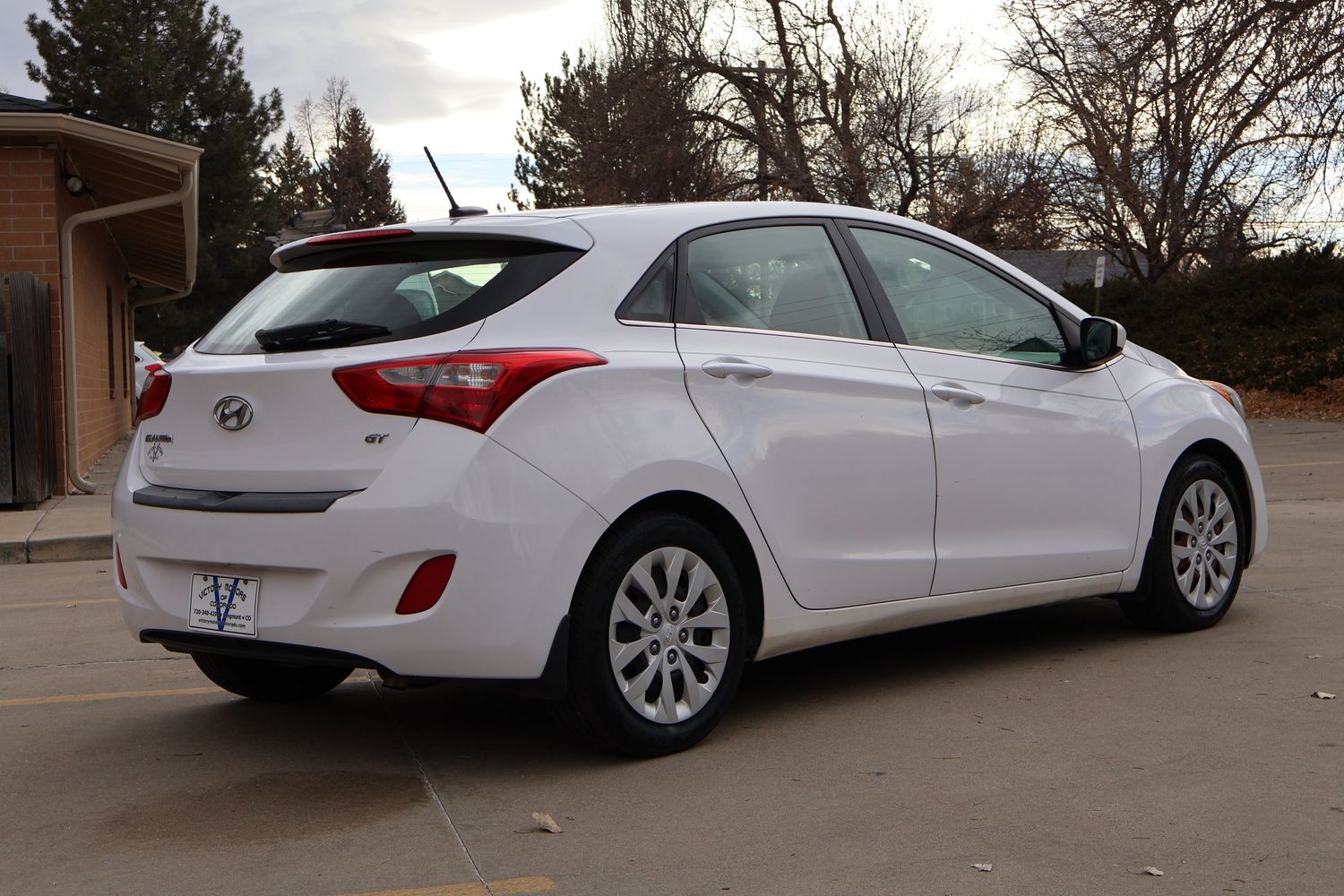 2016 Hyundai Elantra GT Base | Victory Motors of Colorado