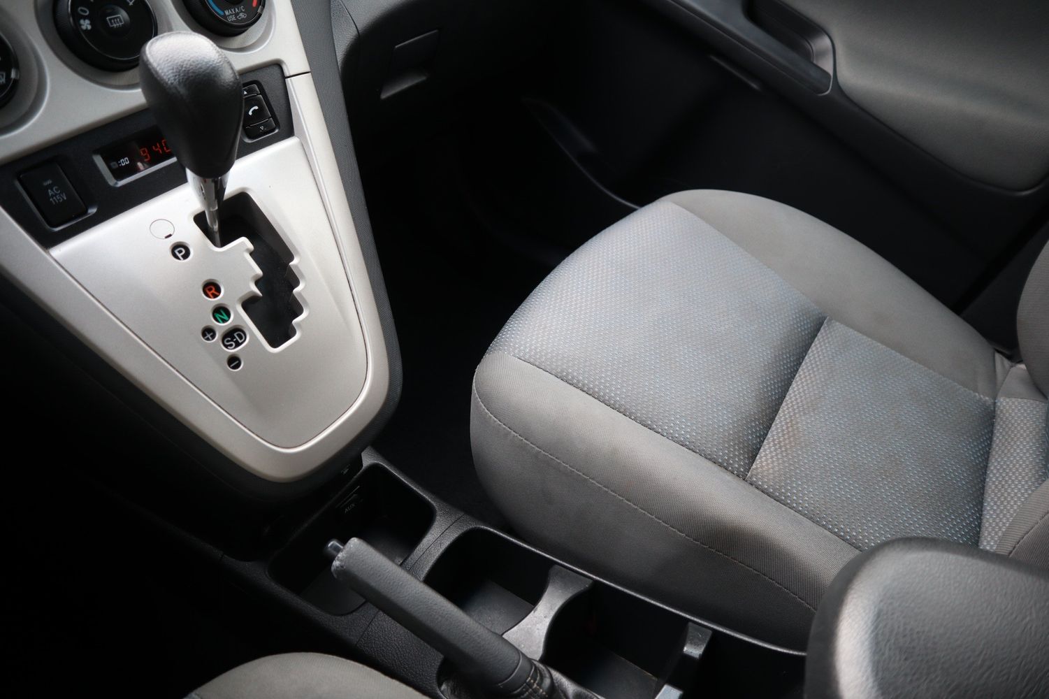 2010 Toyota Matrix S | Victory Motors of Colorado