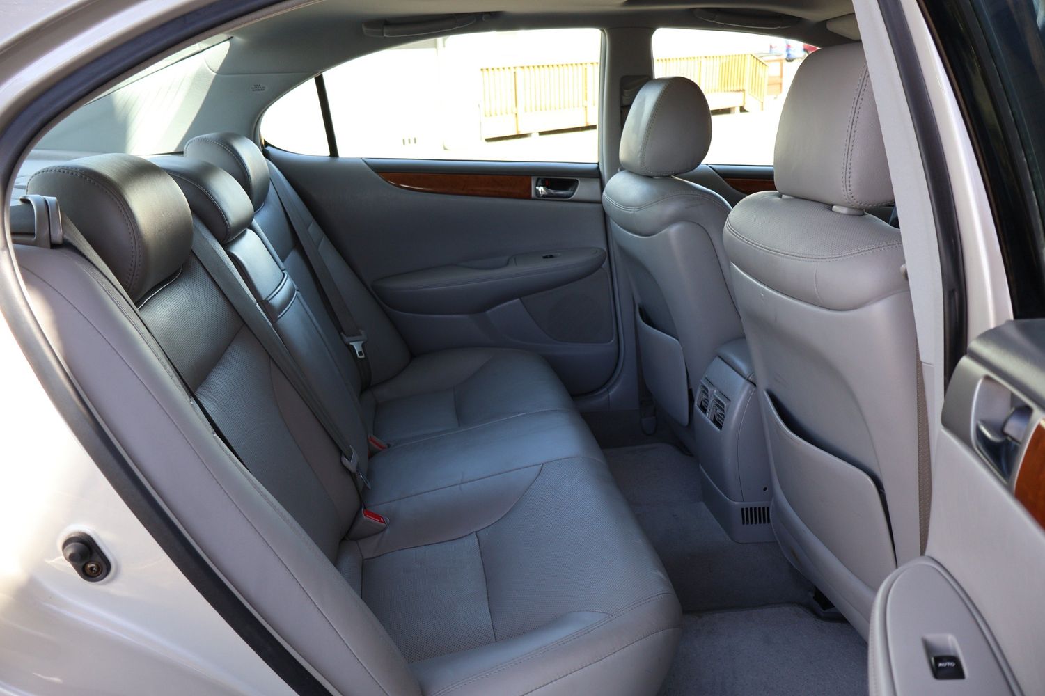 2006 Lexus ES 330 Base | Victory Motors of Colorado
