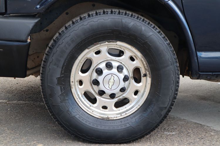 2010 Chevrolet Express Passenger LS 3500 | Victory Motors of Colorado