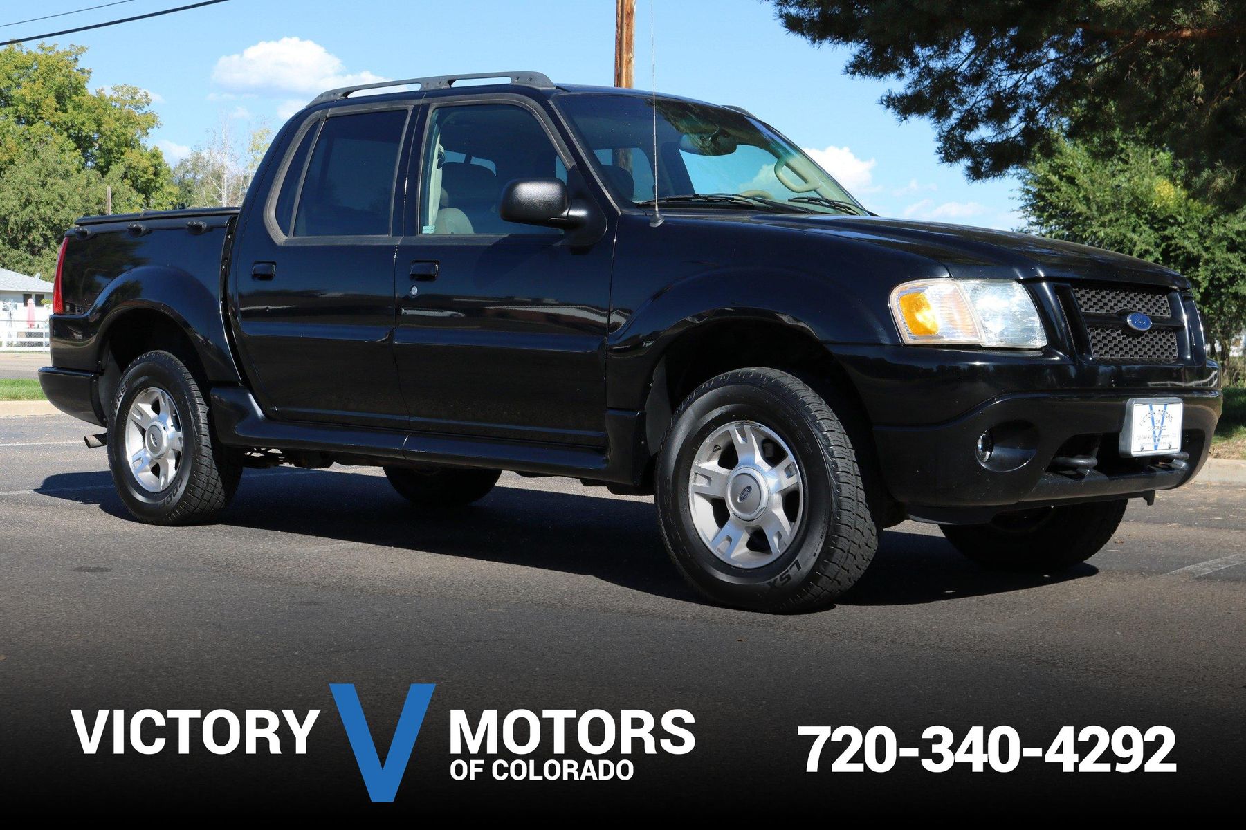 2004 Ford Explorer Sport Trac XLT | Victory Motors of Colorado