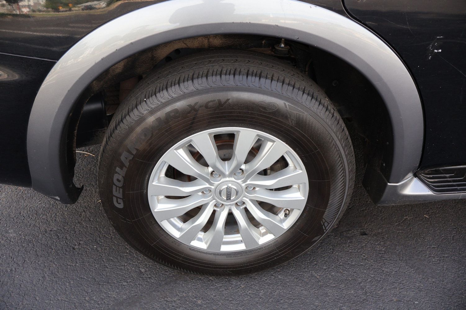 2017 Nissan Armada SV | Victory Motors of Colorado