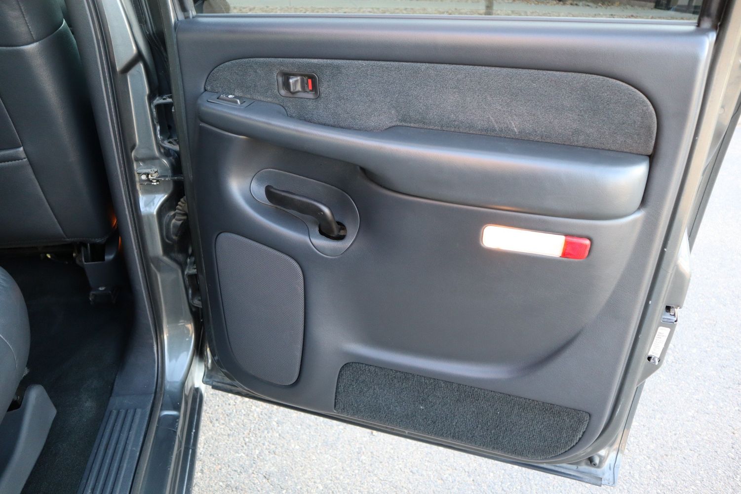 2001 Chevrolet Silverado 1500HD LT | Victory Motors of Colorado