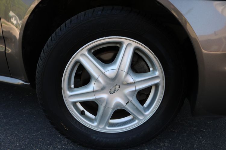 2002 Oldsmobile Alero GL | Victory Motors of Colorado