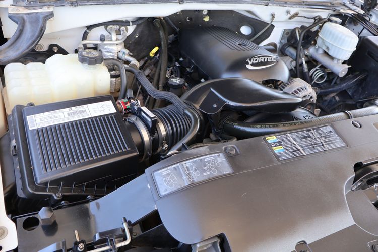 2003 Chevrolet Silverado 2500HD LS | Victory Motors of Colorado