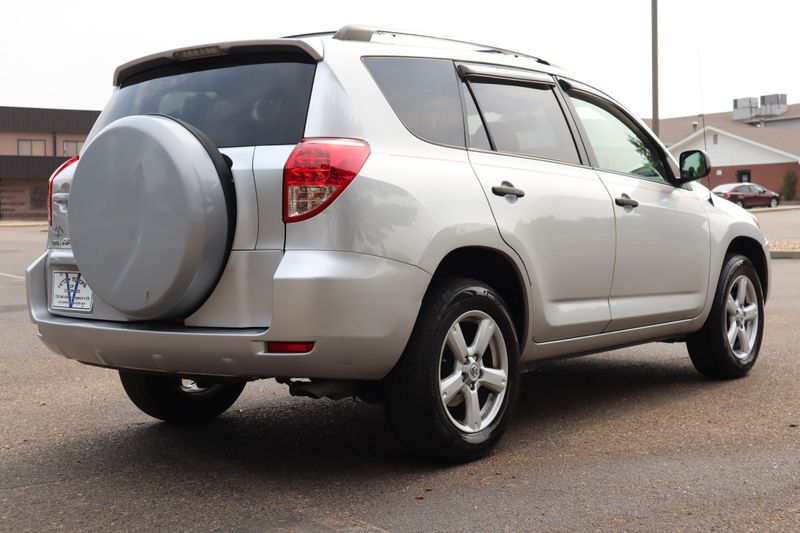 2007 Toyota RAV4 Photos
