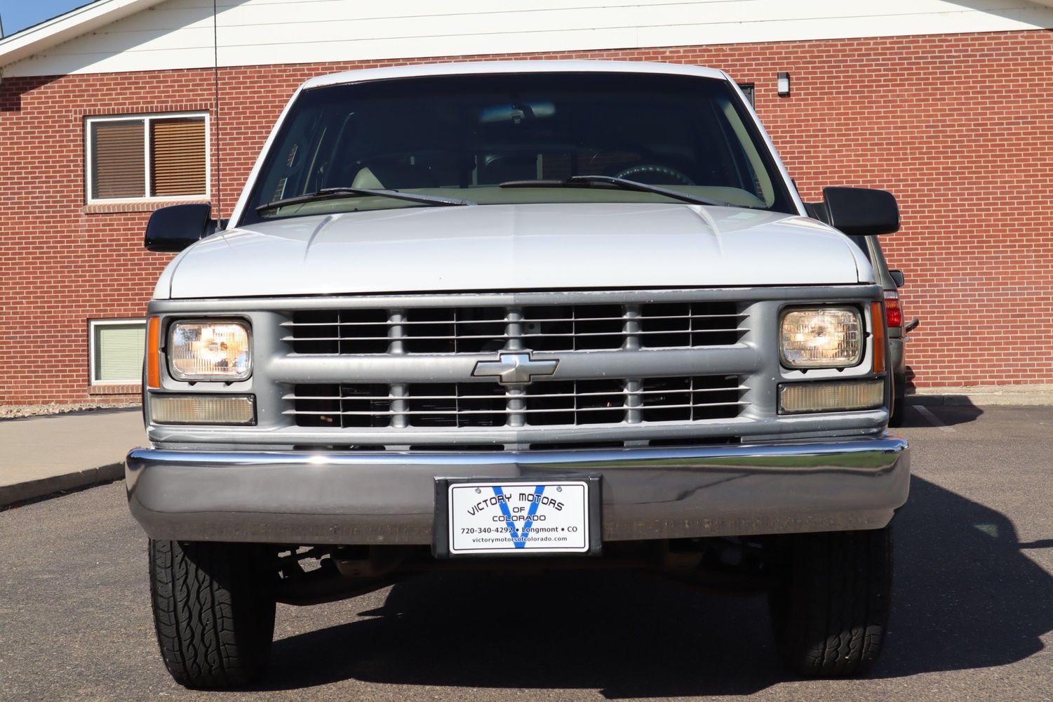 1998 Chevrolet C2500 Cheyenne | Victory Motors of Colorado