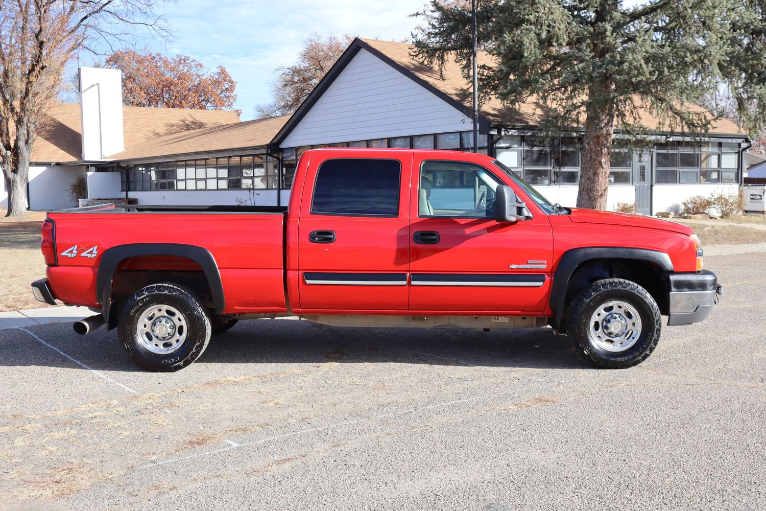 2004 Chevrolet Silverado 2500HD Base | Victory Motors of Colorado