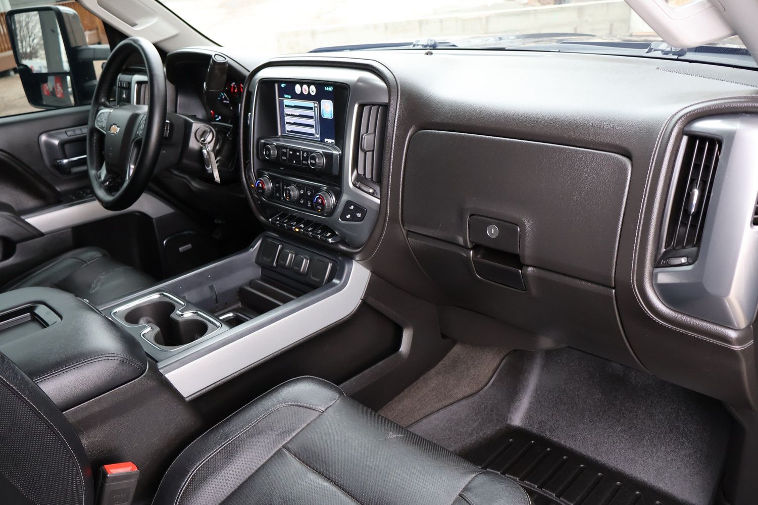 2015 Chevrolet Silverado 2500HD LTZ | Victory Motors of Colorado