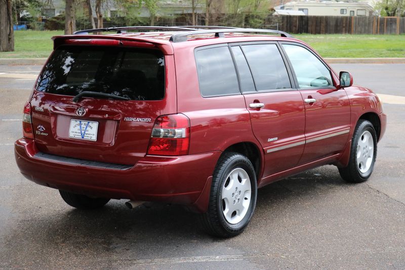 2006 Toyota Highlander Photos