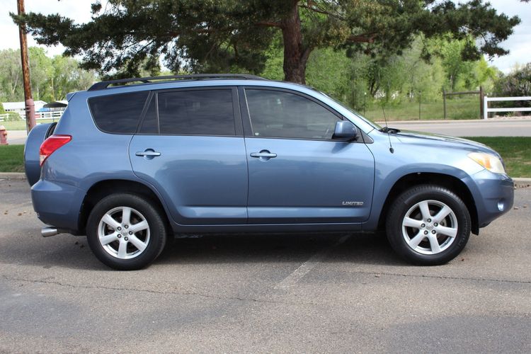 2007 Toyota RAV4 Limited | Victory Motors of Colorado