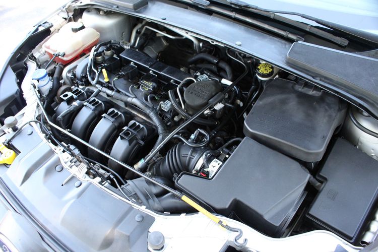 2012 Ford Focus SE | Victory Motors of Colorado