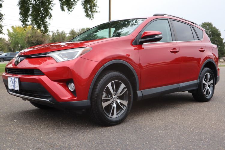 2017 Toyota RAV4 XLE | Victory Motors of Colorado