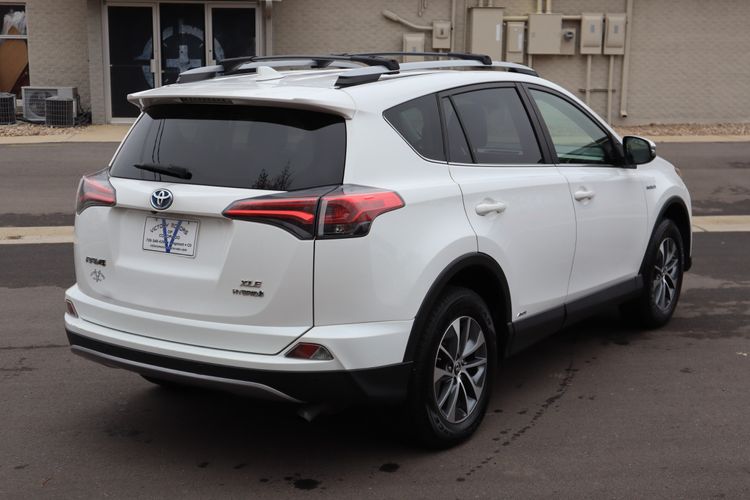 2017 Toyota RAV4 Hybrid XLE | Victory Motors of Colorado