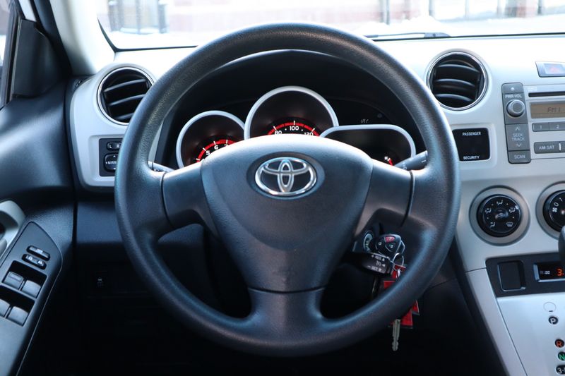 2010 Toyota Matrix Photos