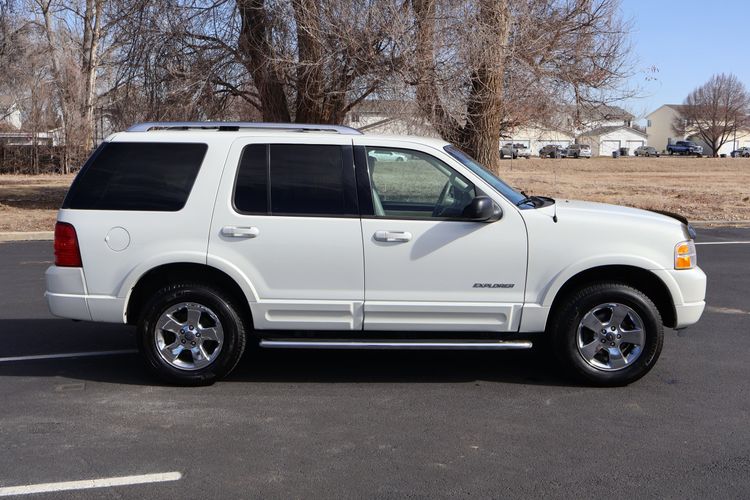 2004 Ford Explorer Limited | Victory Motors of Colorado