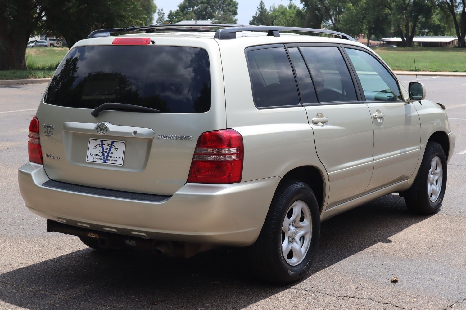 2003 Toyota Highlander Base | Victory Motors of Colorado