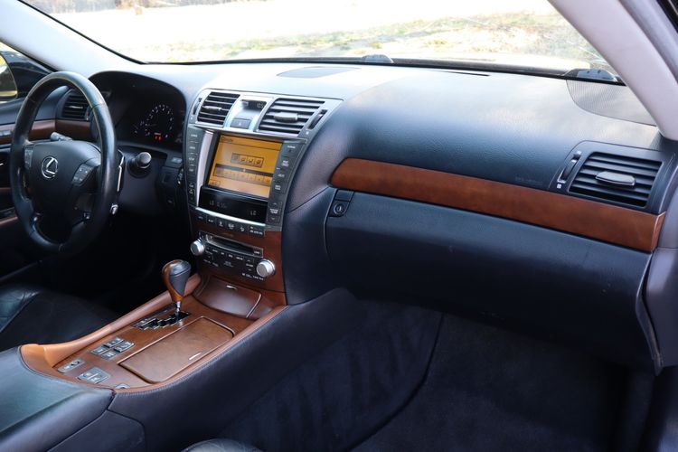 2011 Lexus LS 460 Sport | Victory Motors of Colorado