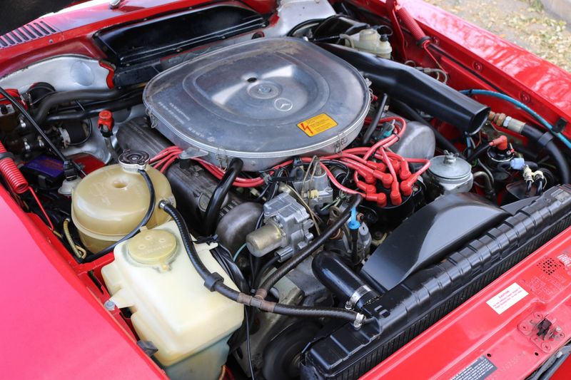 1983 Mercedes-Benz 380 SL Photos