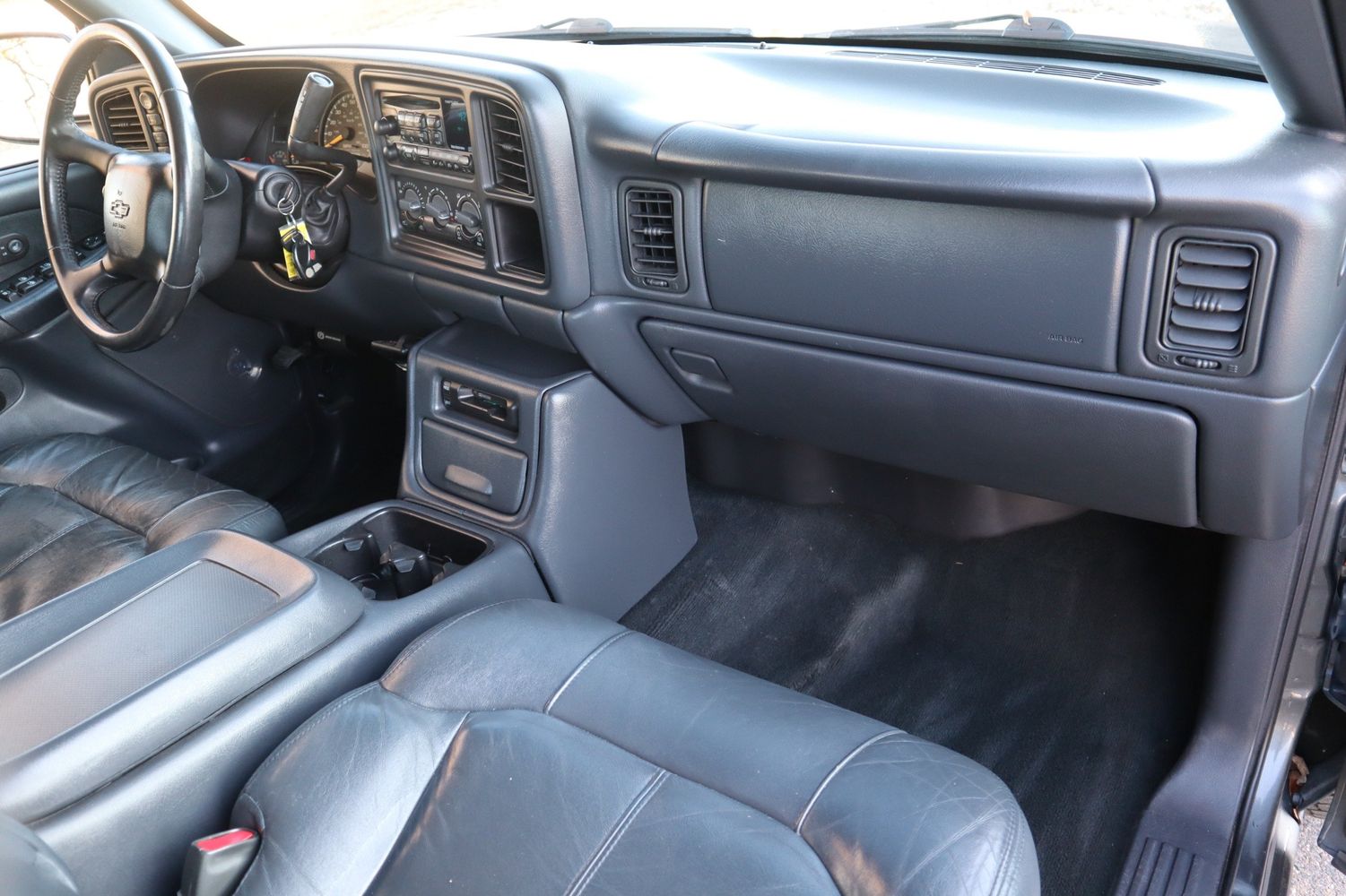 2001 Chevrolet Silverado 1500HD LT | Victory Motors of Colorado