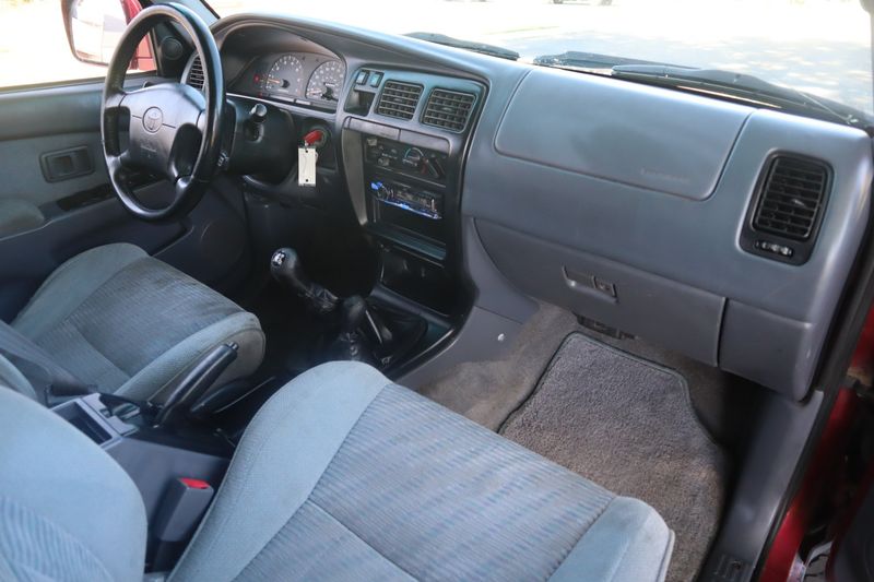 1998 Toyota 4Runner Photos