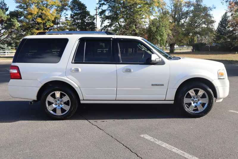2008 Ford Expedition Photos