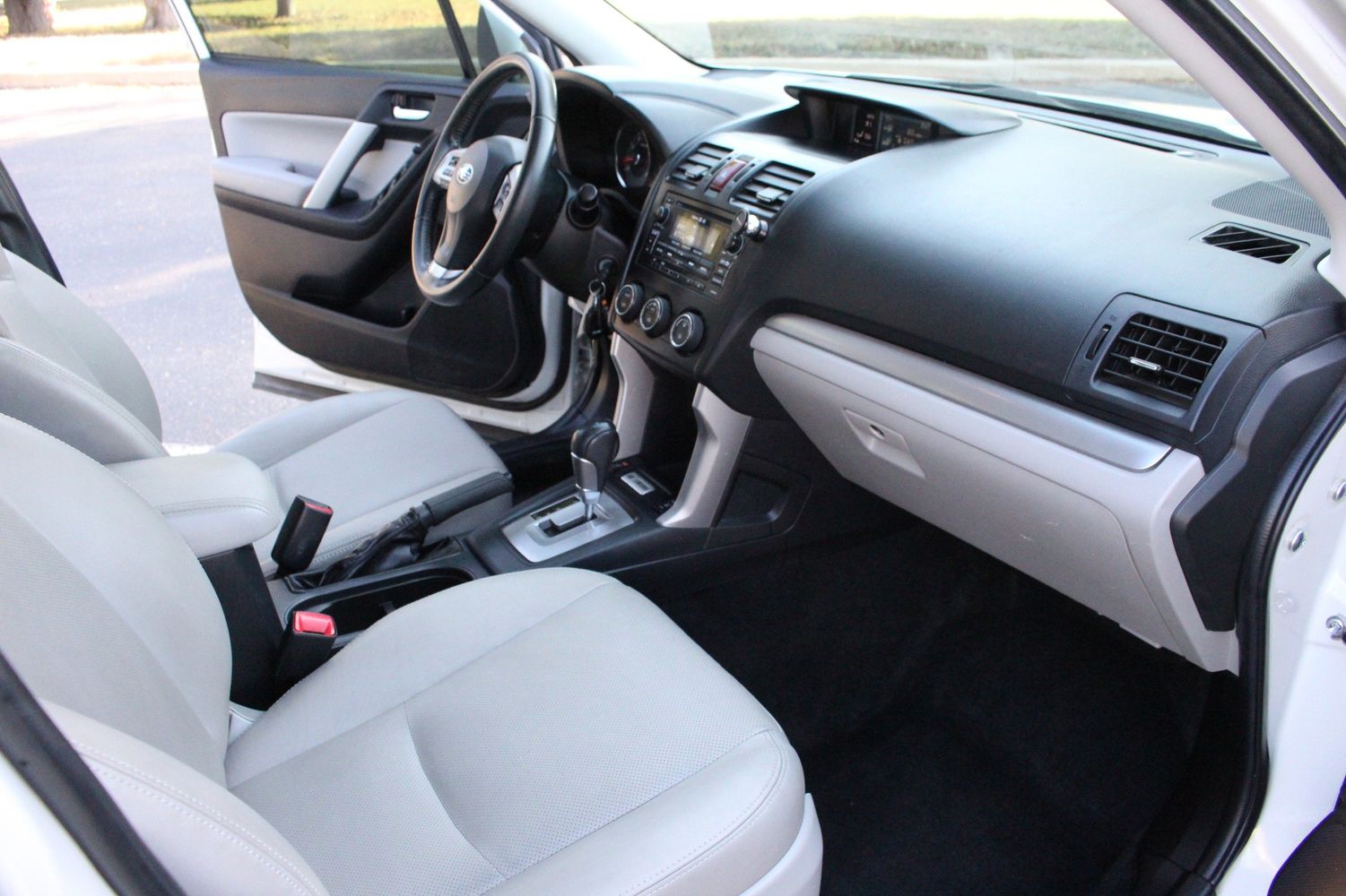 2015 Subaru Forester 2.5i Limited | Victory Motors of Colorado