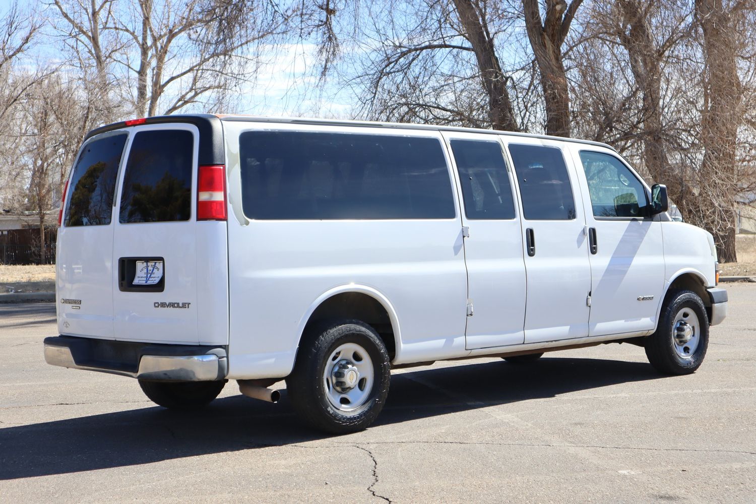 2005 Chevrolet Express Passenger 3500 | Victory Motors of Colorado