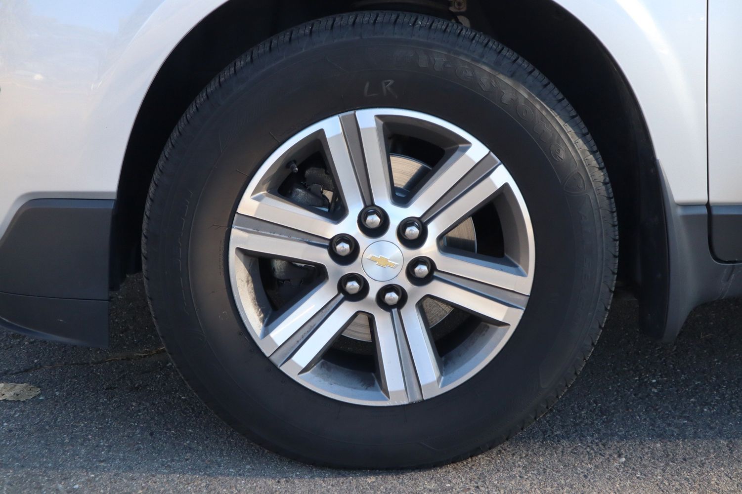 2016 Chevrolet Traverse LT | Victory Motors of Colorado