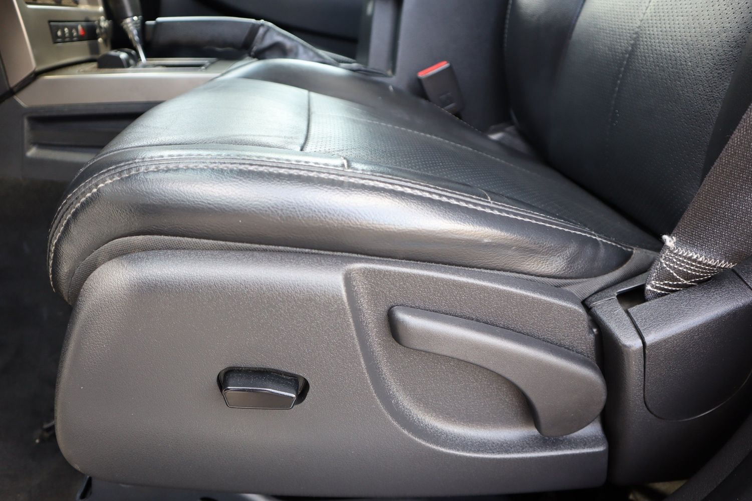 2012 Jeep Liberty Jet Edition | Victory Motors of Colorado