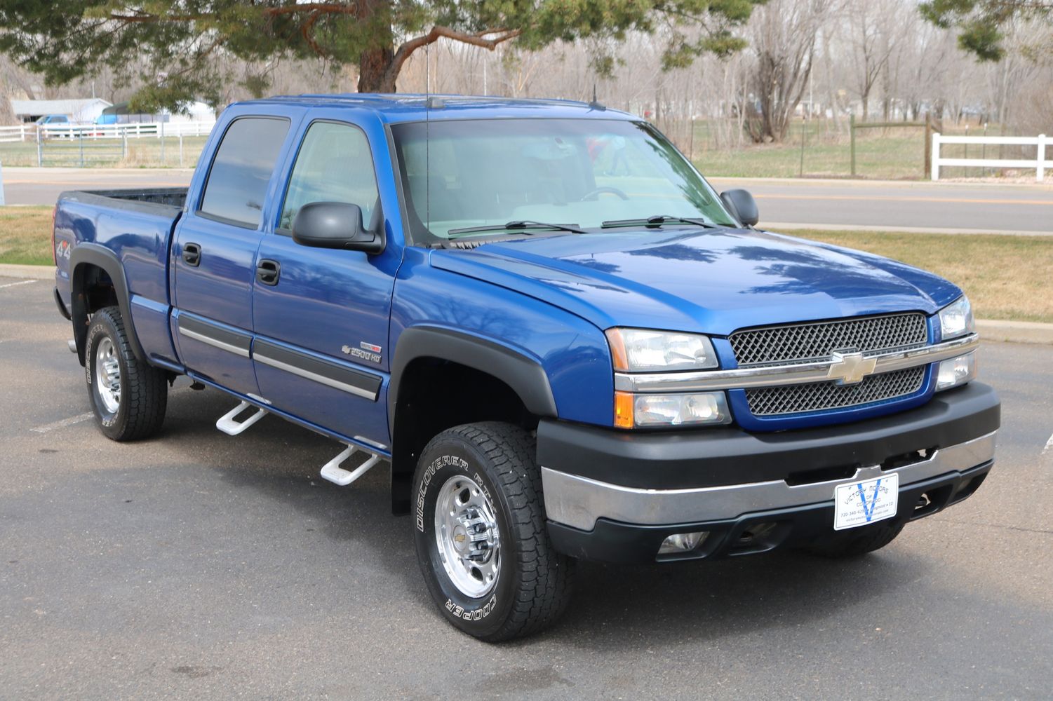 2004 Chevrolet Silverado 2500HD LT | Victory Motors of Colorado