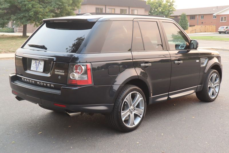 2011 Land Rover Range Rover Sport Photos