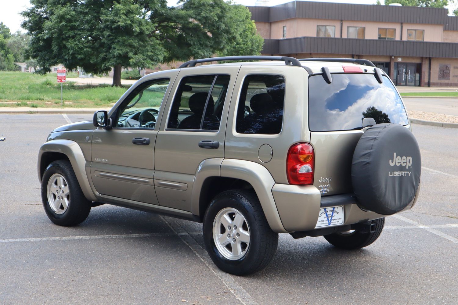2004 Jeep Liberty Limited | Victory Motors of Colorado