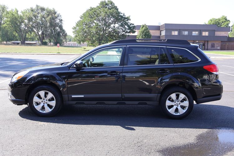 2012 Subaru Outback 2.5i Limited | Victory Motors of Colorado
