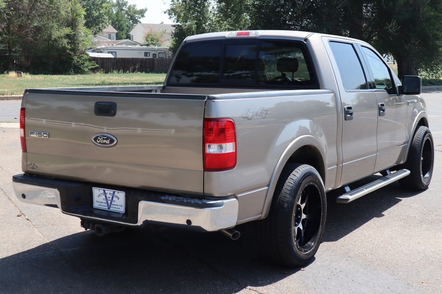 2004 Ford F-150 Lariat | Victory Motors of Colorado