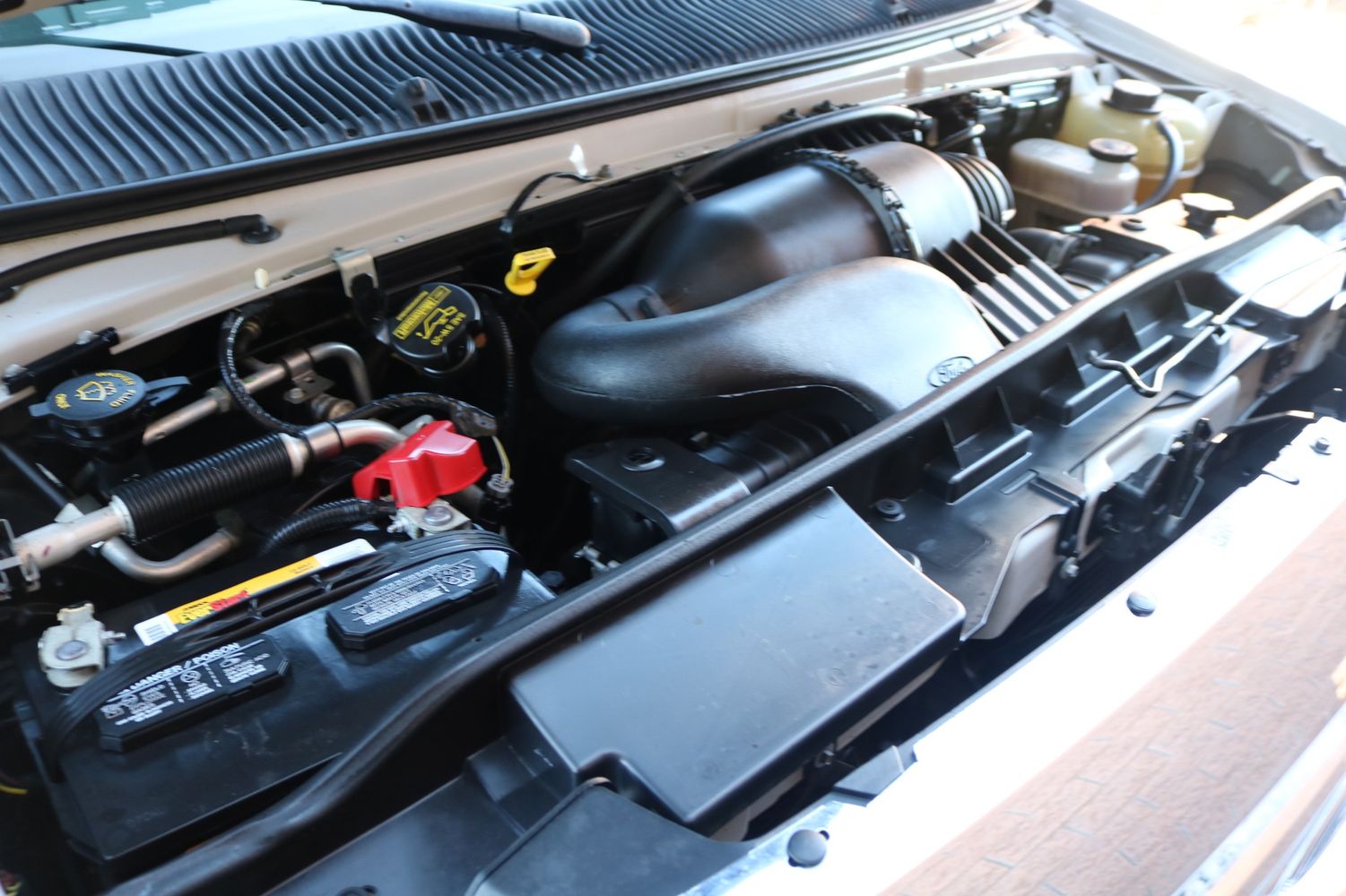 2009 Ford E-350 E-Series | Victory Motors of Colorado