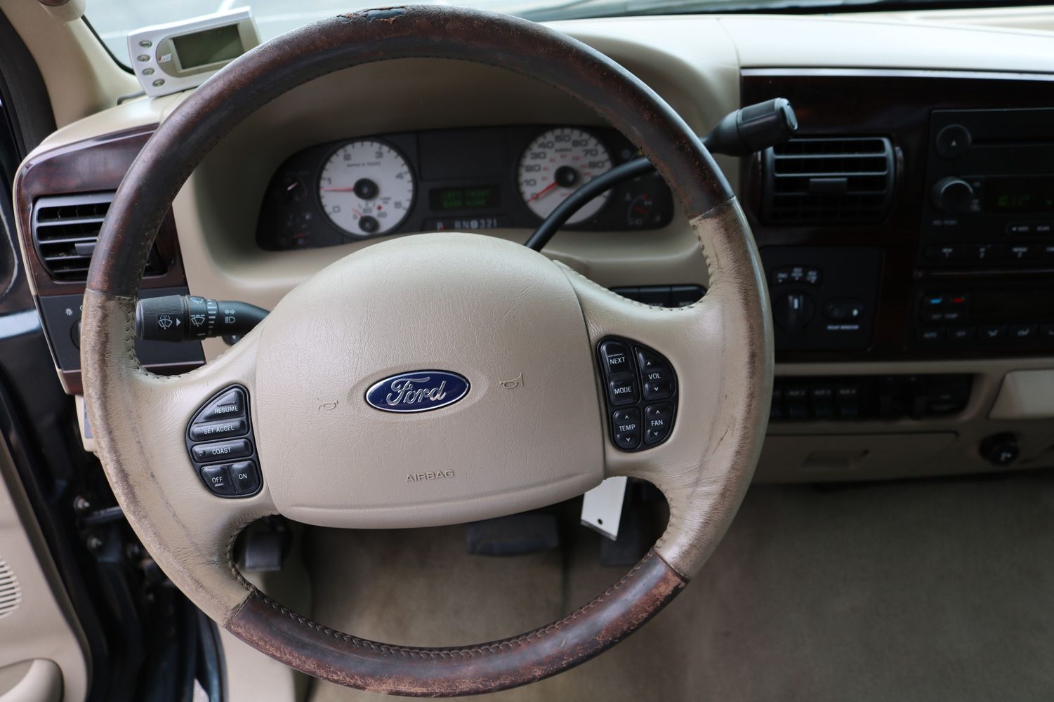 2005 Ford F-350 Super Duty King Ranch | Victory Motors of Colorado