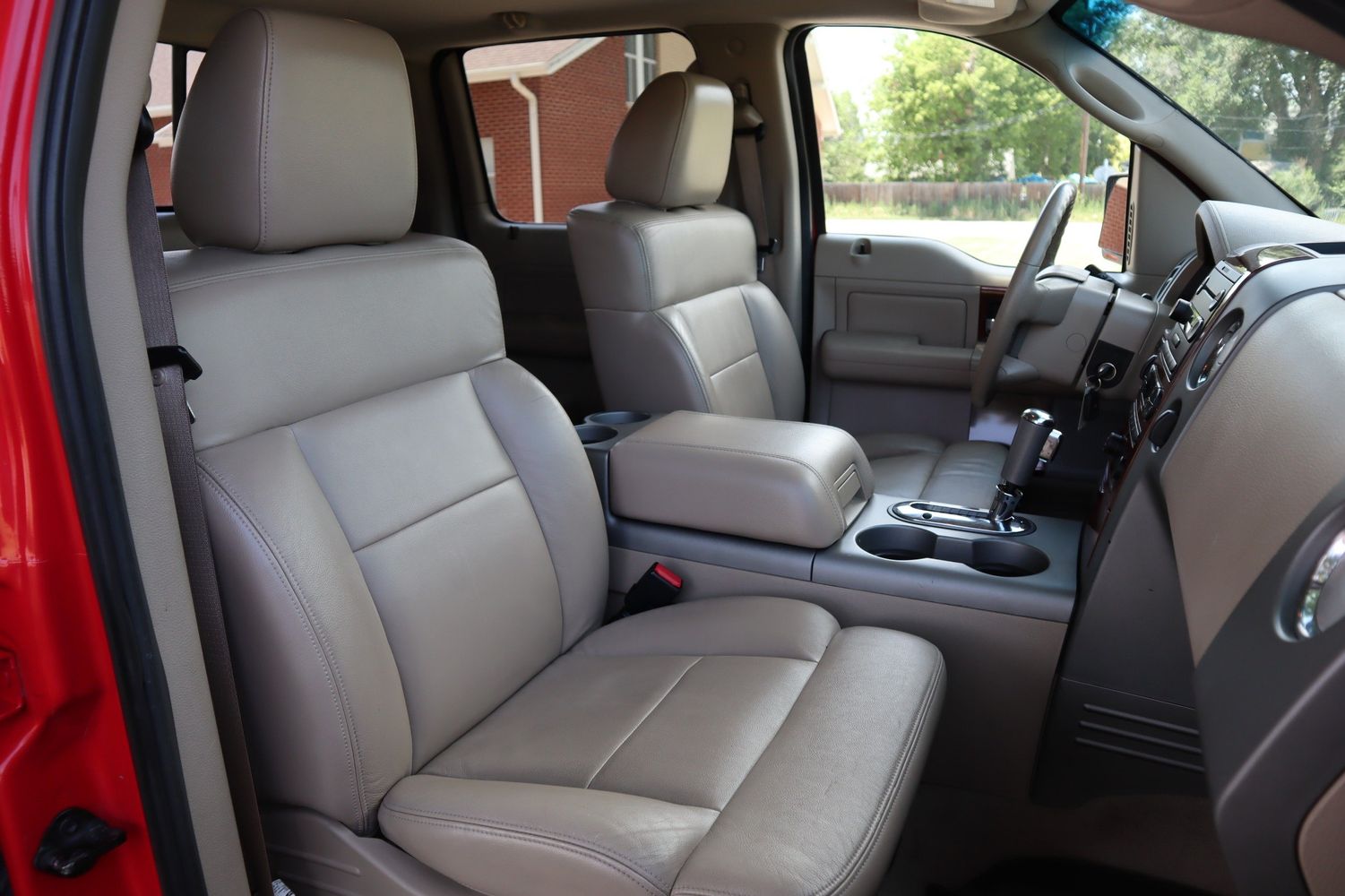 2006 Ford F-150 Lariat | Victory Motors of Colorado