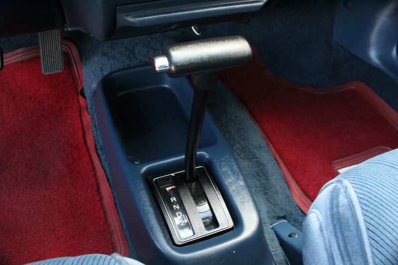 1988 Ford Tempo Photos