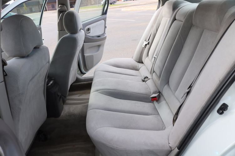 2000 Nissan Maxima SE | Victory Motors of Colorado