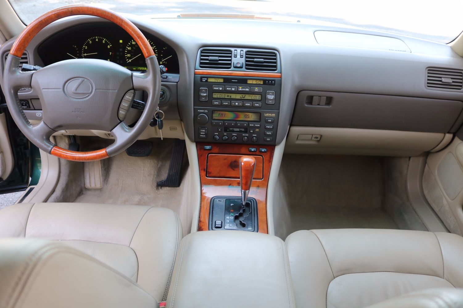 2000 Lexus LS 400 | Victory Motors of Colorado