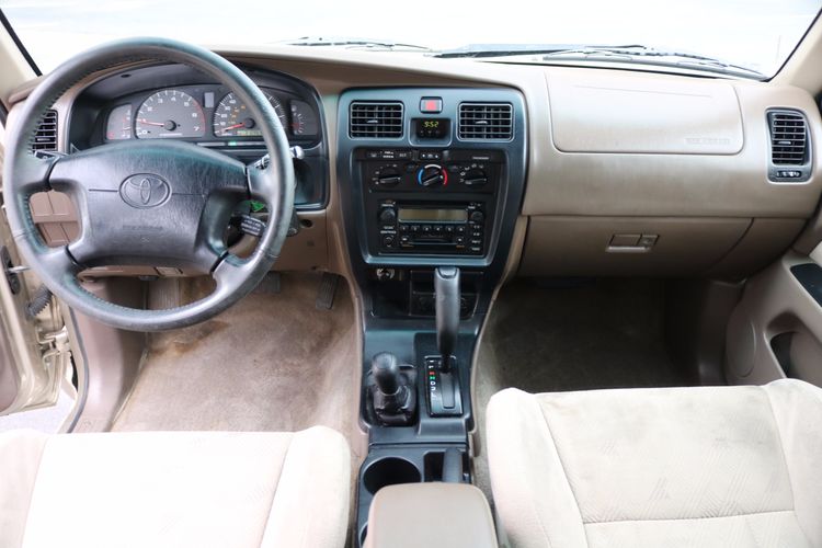 2002 Toyota 4Runner SR5 | Victory Motors of Colorado