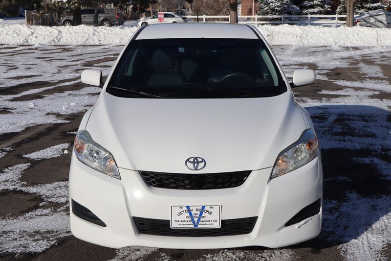 2010 Toyota Matrix Photos