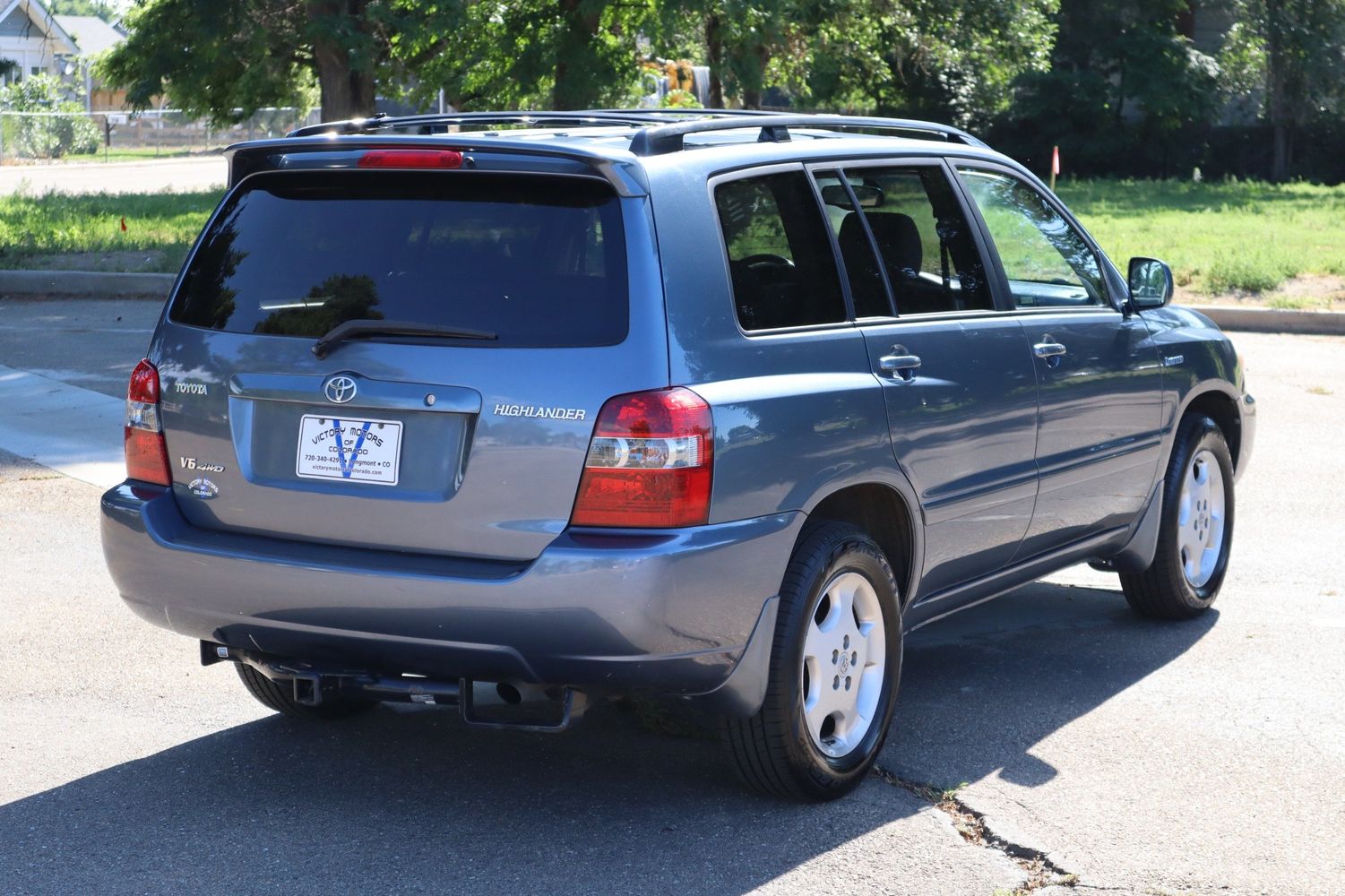 2005 Toyota Highlander Limited | Victory Motors of Colorado
