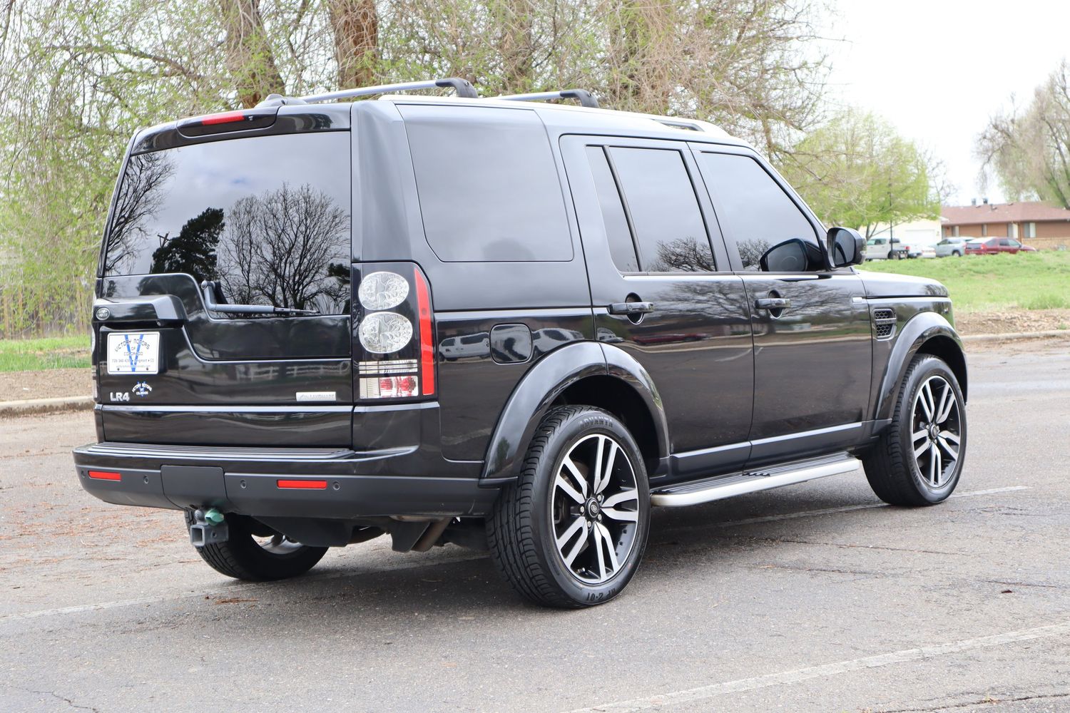 2016 Land Rover LR4 HSE LUX | Victory Motors of Colorado