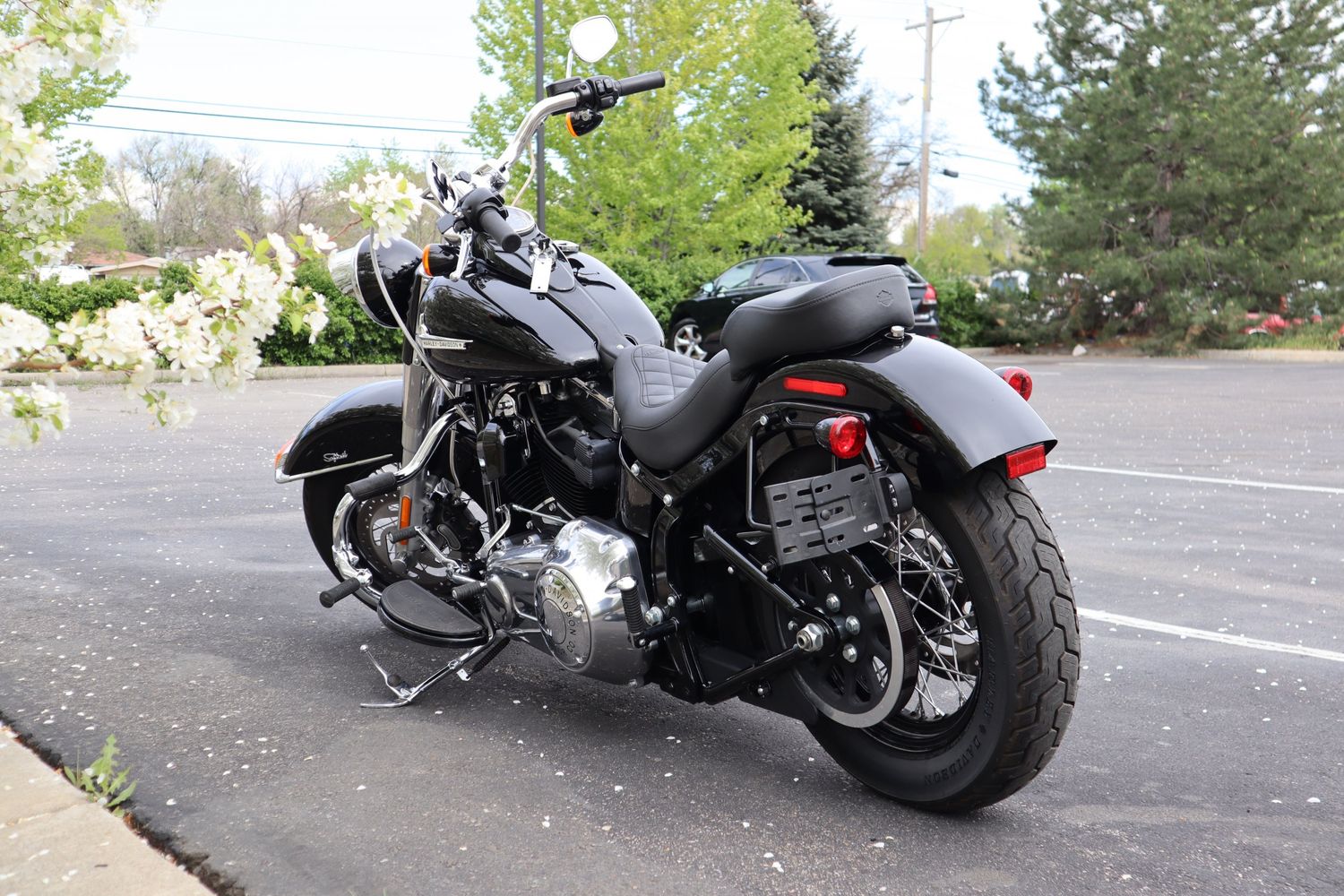 2017 Harley-Davidson Softail Slim | Victory Motors of Colorado